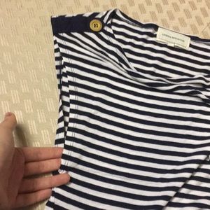 Urban Behavior | Tops | Low Cut Arm Openings Urban Behavior Too | Poshmark